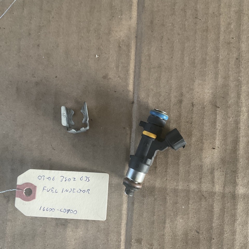 03-06 Nissan 350Z Infiniti G35 VQ35DE Fuel Injector 16600-CD700 | eBay
