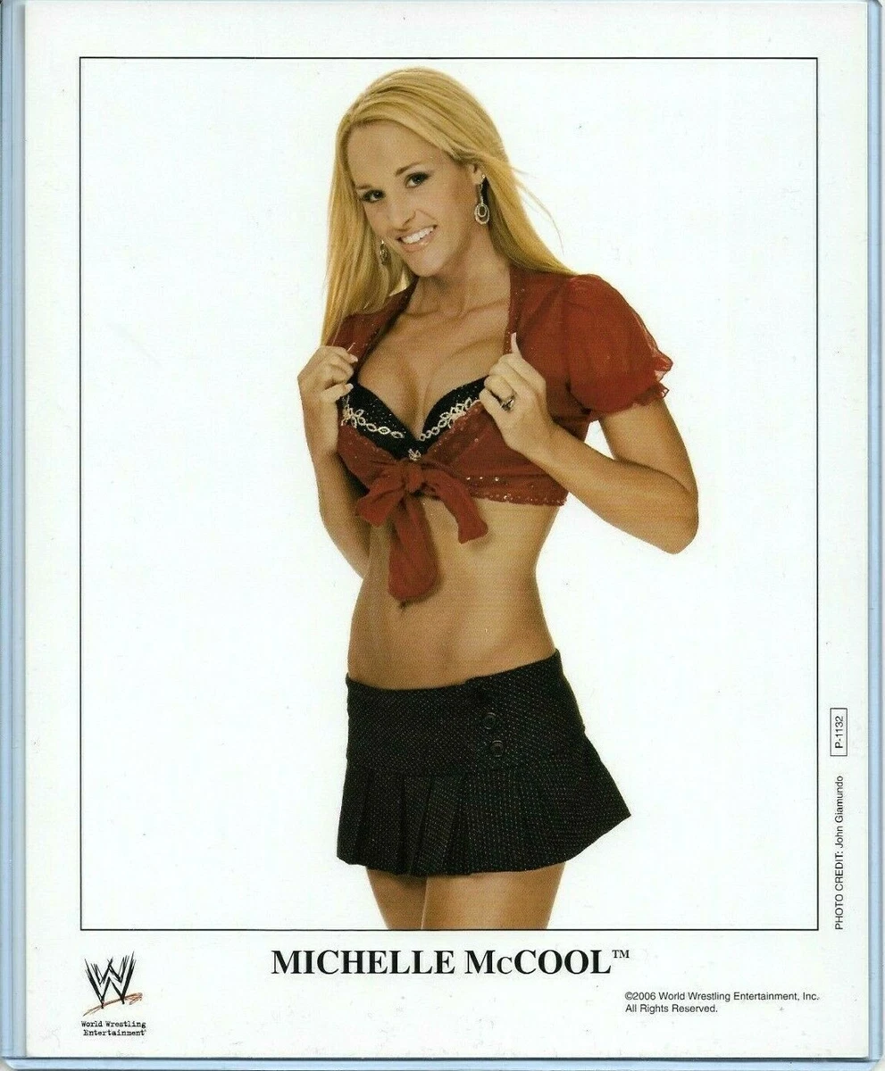 Wwe Michelle Mccool Baby Bump