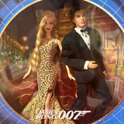 JAMES BOND 007 BARBIE AND KEN DOLLS Giftset 2002 Collector Edition NEW ...