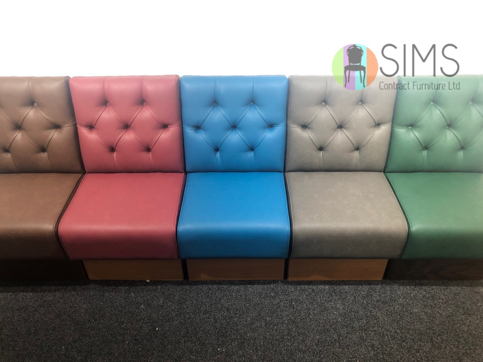 Modular Deep Buttoned Banquette Fitted Bench Booth Seating - Pub ...