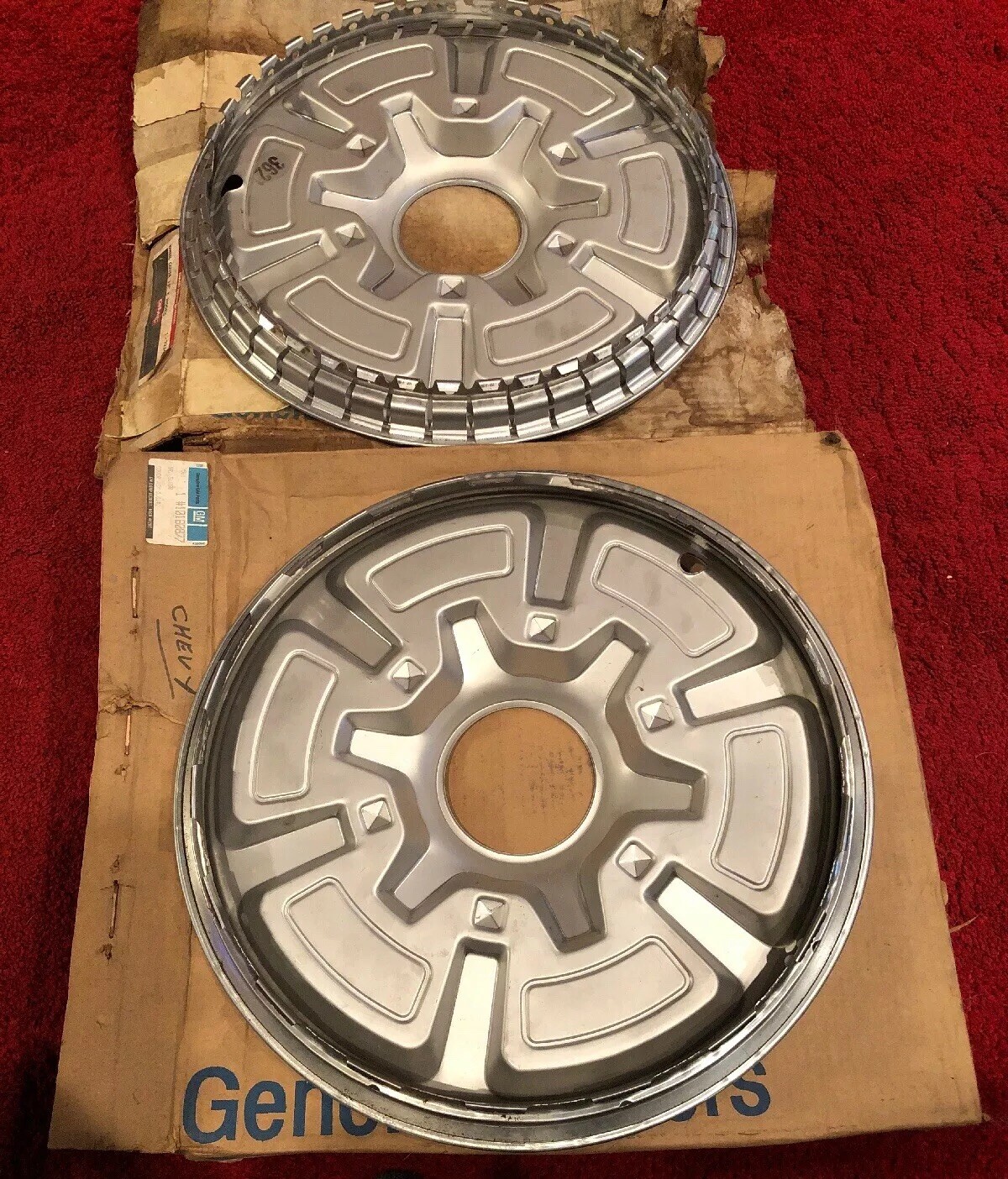 1973 - 1987 Original GM Chevy Truck 15" NOS Hubcaps K10 Wheel Covers ...