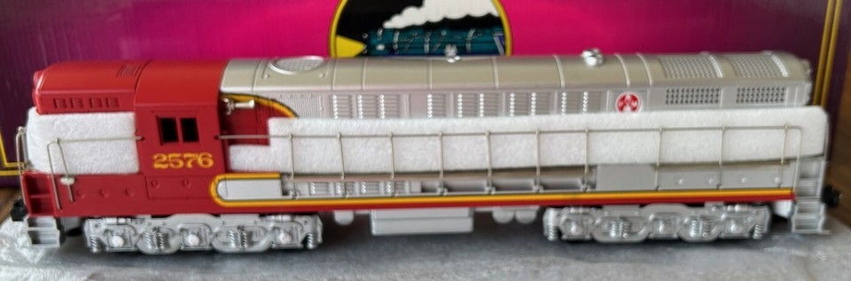 MTH MT-2123L Santa Fe FM Trainmaster Diesel Engine No. 2576 LNIB | eBay