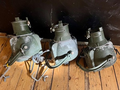 3 x Original & Vintage Strand Patt 23 Electrical theatre lights - Sold ...