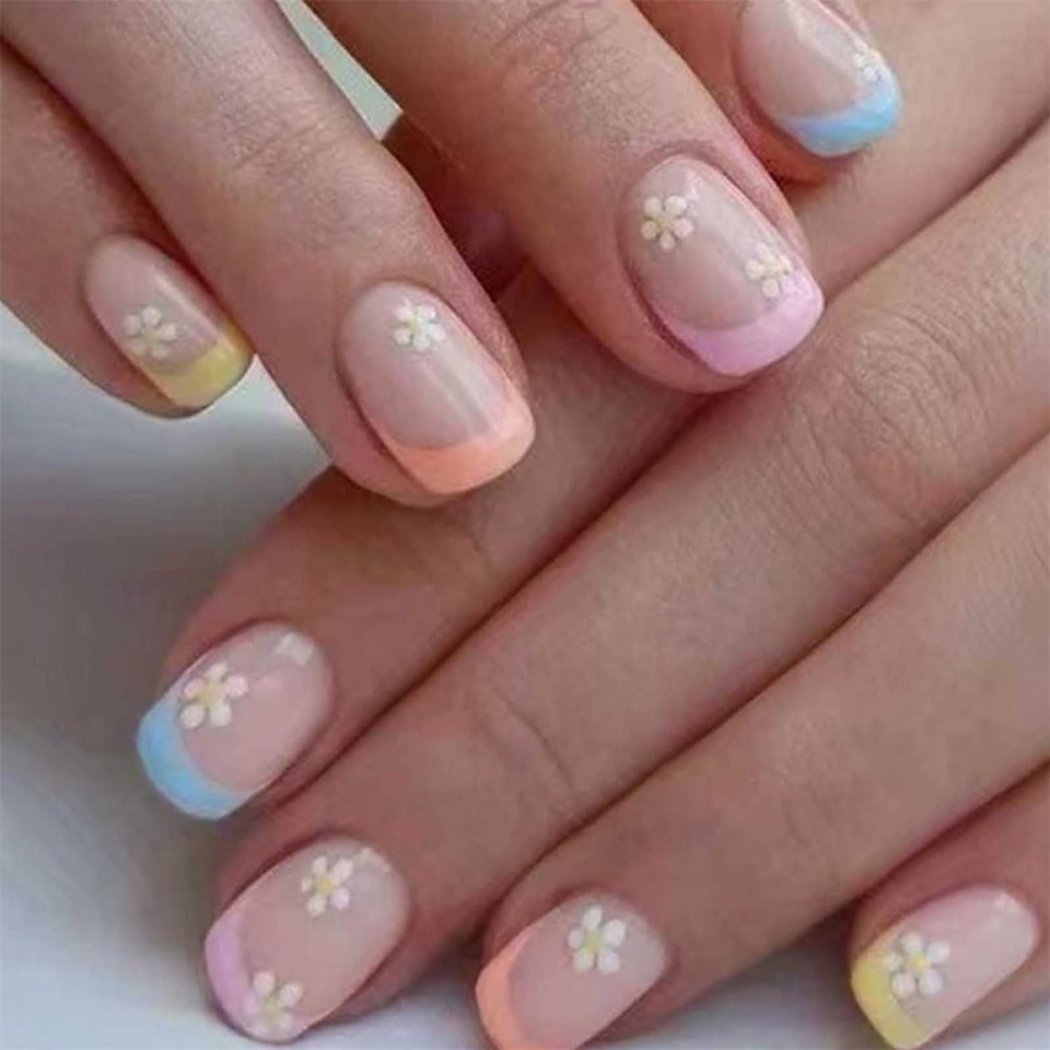 Square French Press on Nails Short Cute Fake Nails Acrylic Flower False ...
