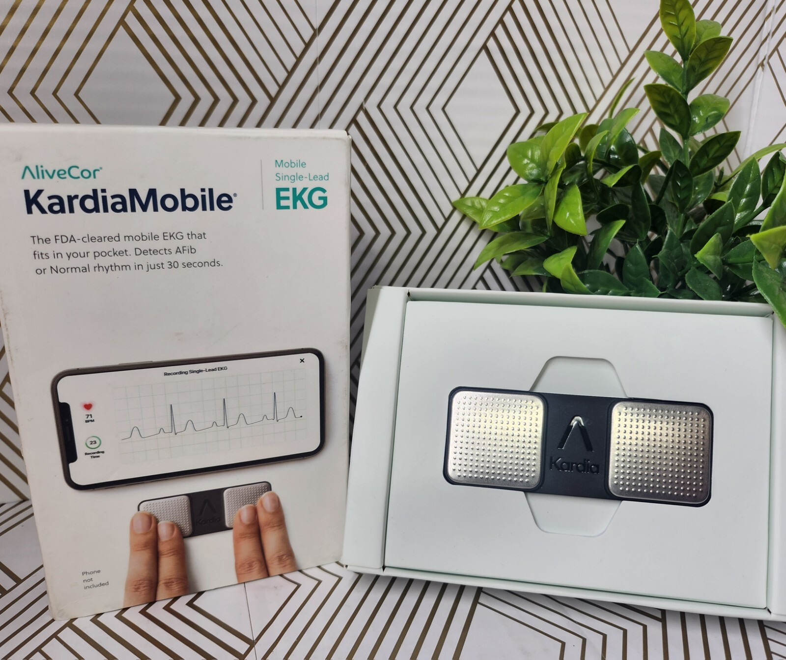 AliveCor AC-009-UA-DI KardiaMobile Wireless Personal EKG Monitor ...