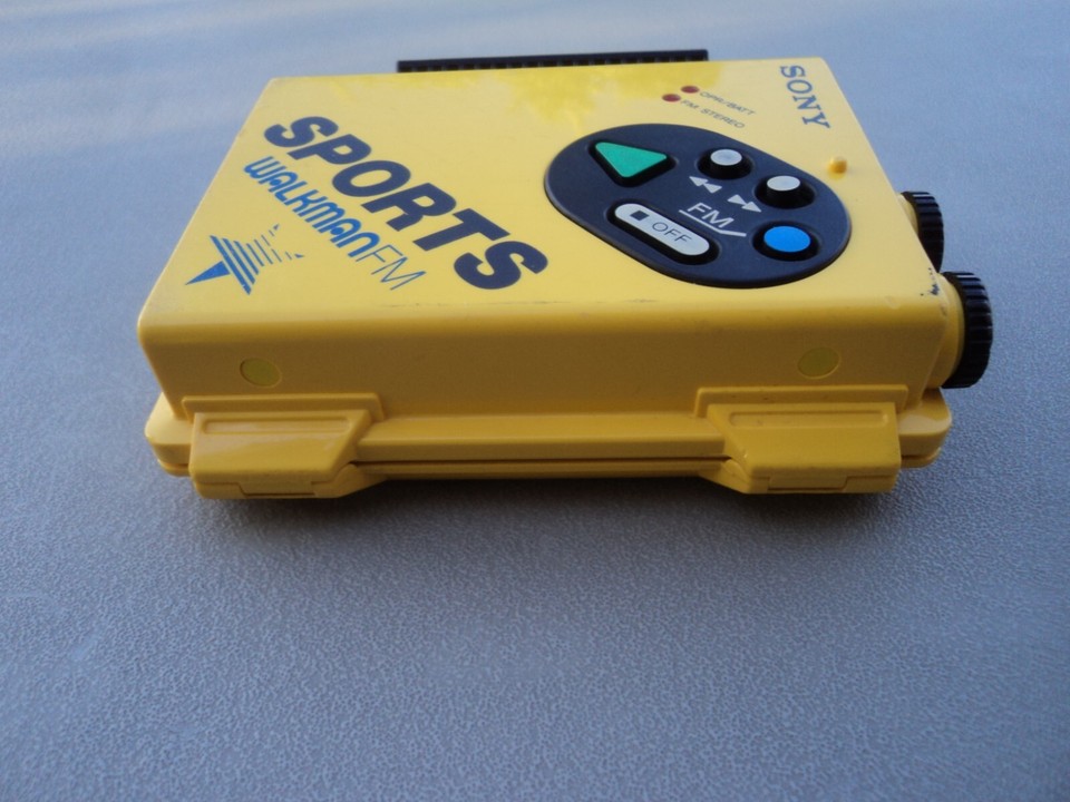 Sony Sports Walkman Yellow WM-F5 Direct-Drive Cassette/FM Player Made ...