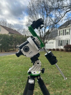 Sky-Watcher S20512 Motorized Dslr Night Sky Tracker Equatorial Mount ...