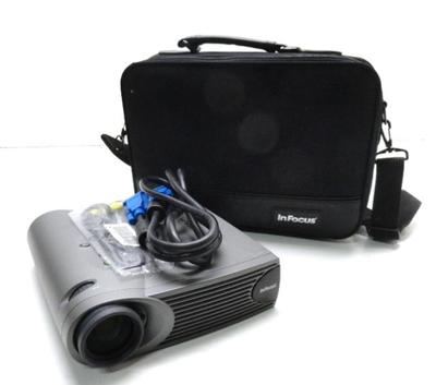 InFocus LP335 Portable Projector with Case and Executive Plus Remote ...