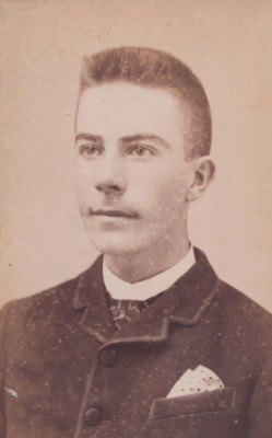 Vintage 1890's CDV Cabinet Card Studio Portrait Victorian Man ...