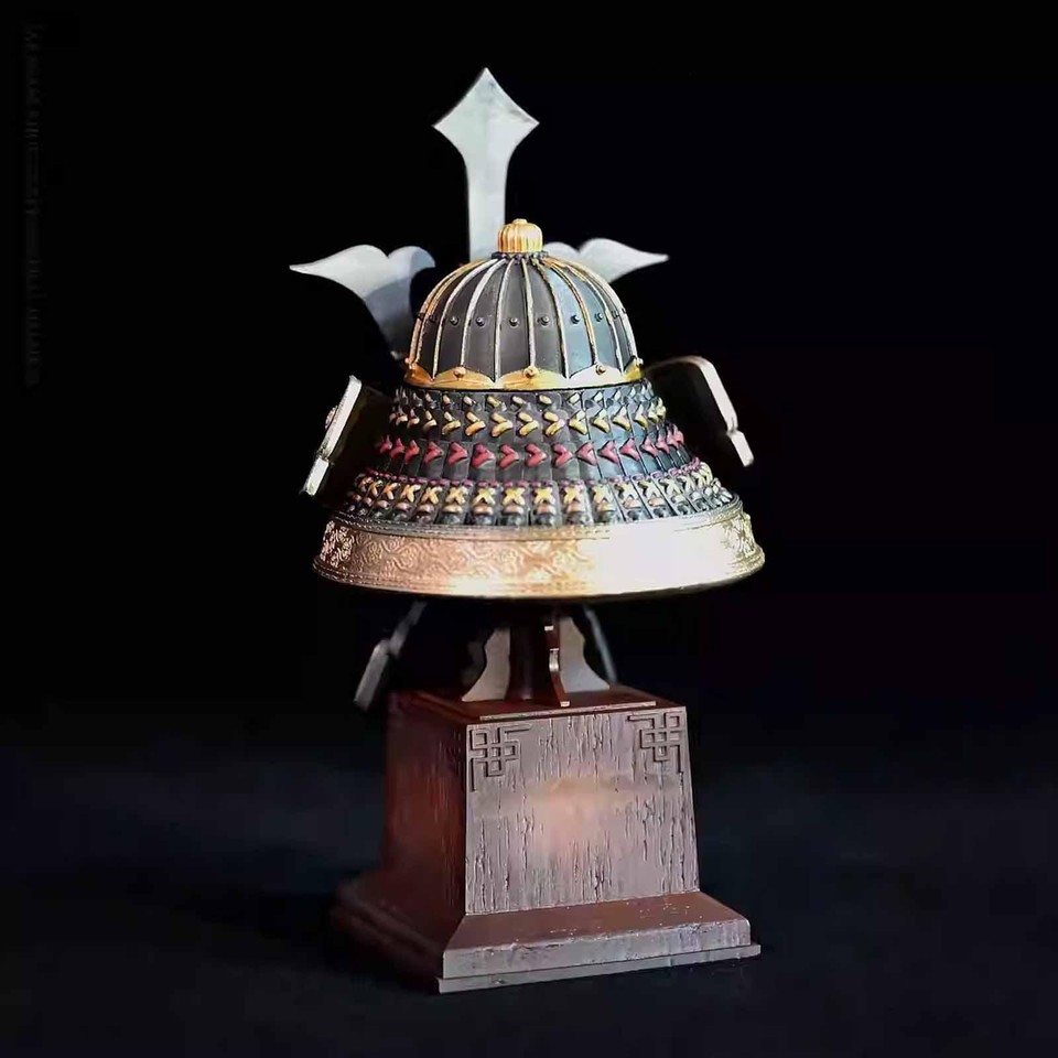 Miniature Kamakura Samurai Helmet Creative Home Office Desk Decoration ...