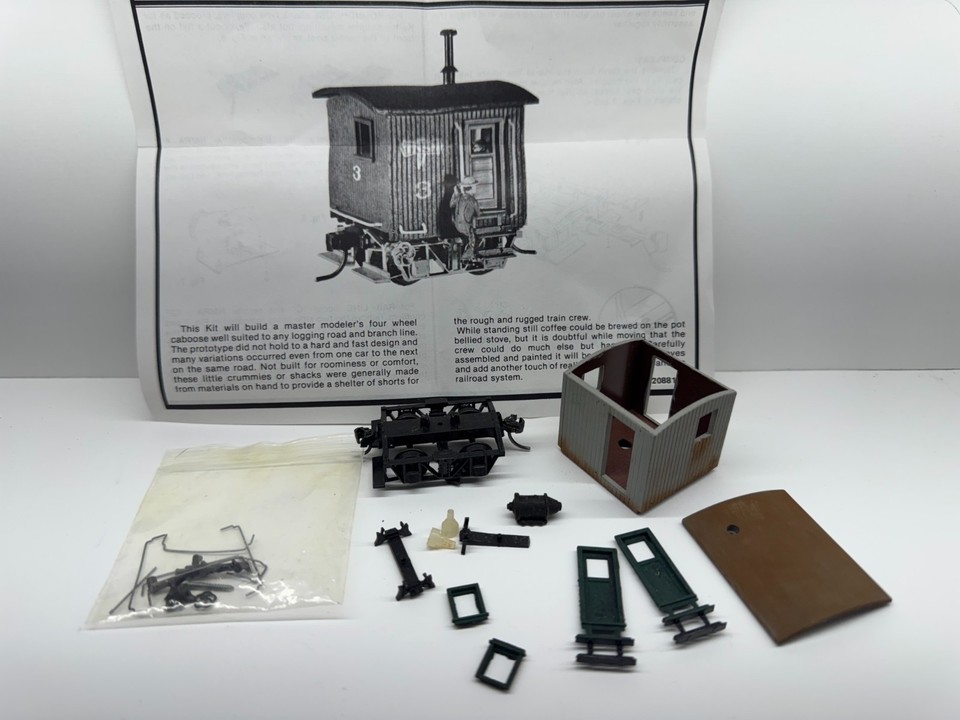 KADEE LOGGING CABOOSE KIT #104 HO SCALE | eBay