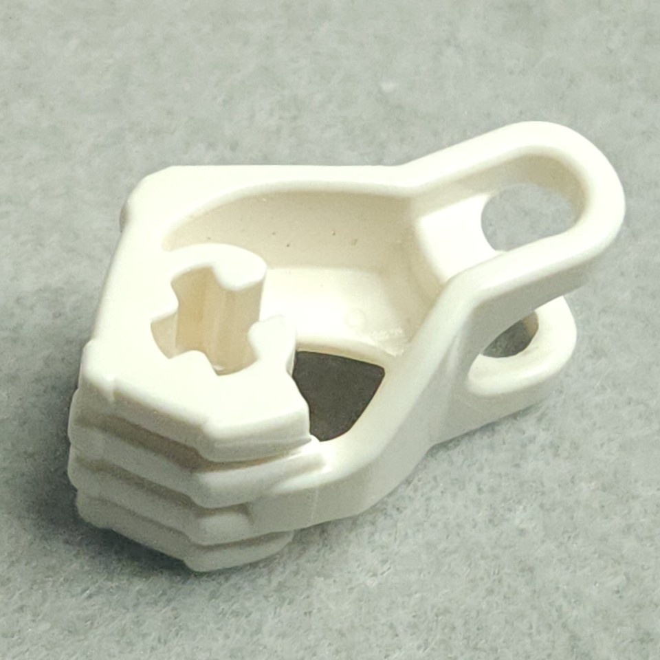 LEGO Hero Factory Fist 93575 White with Axle Hole 4 Fingers Genuine MOC ...