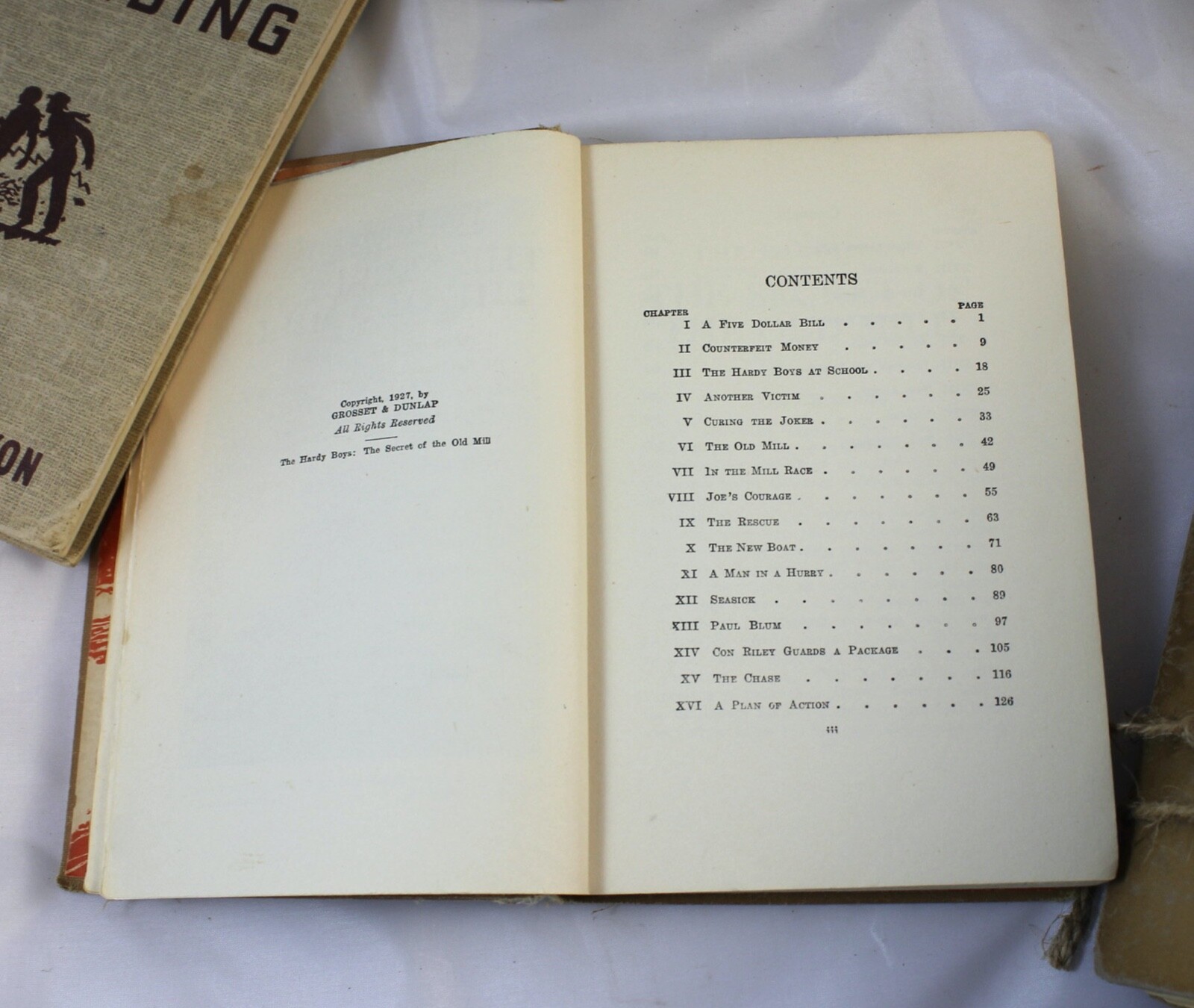 Group of 26 Vintage Hardy Boy Mystery Books- Tan covers | eBay