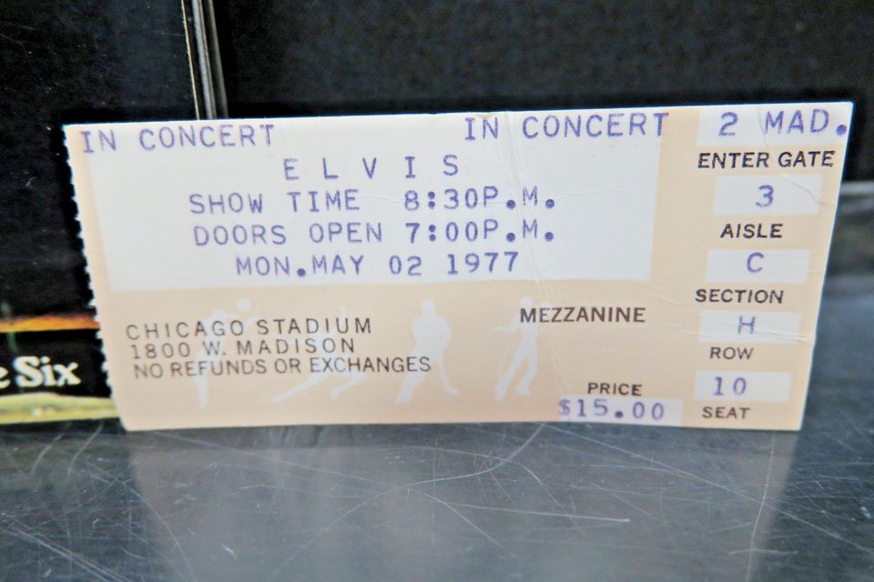 Elvis Presley Souvenir Concert Program & Ticket Stub - 1777 Chicago ...