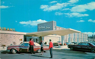 Roadside Postcard Holiday Inn Motel Manchester, New Hampshire - ca ...