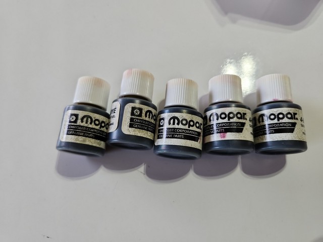 MOPAR 05010042AA 4-IN-1 LEAK DETECTION DYE / Set of 7 boxes for sale ...