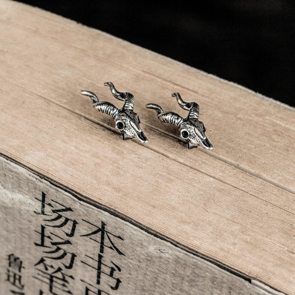 Chinese Pure Silver S925 Animal Deer Hip-Hop Fashion Earbob Earrings ...