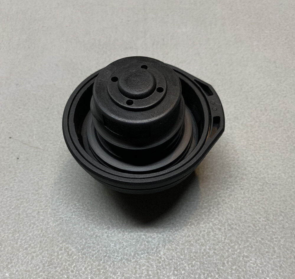 Volvo Gas Cap Fuel Tank 9470016 S60 S80 V70 XC70 XC60 XC90 OEM | eBay