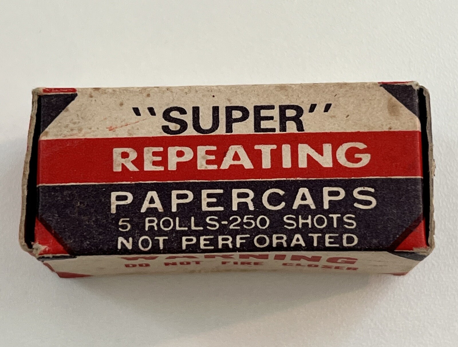 VTG. TOY PISTOL/GUN CAPS "SUPER" REPEATING PAPER-CAPS Held 5 ROLLS ...