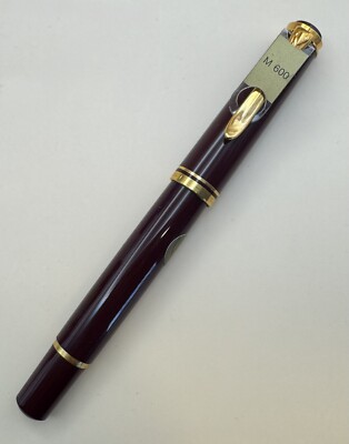 Vintage Pelikan M600 Fountain Pen, Old style Burgundy, 14K Gold HM Nib ...