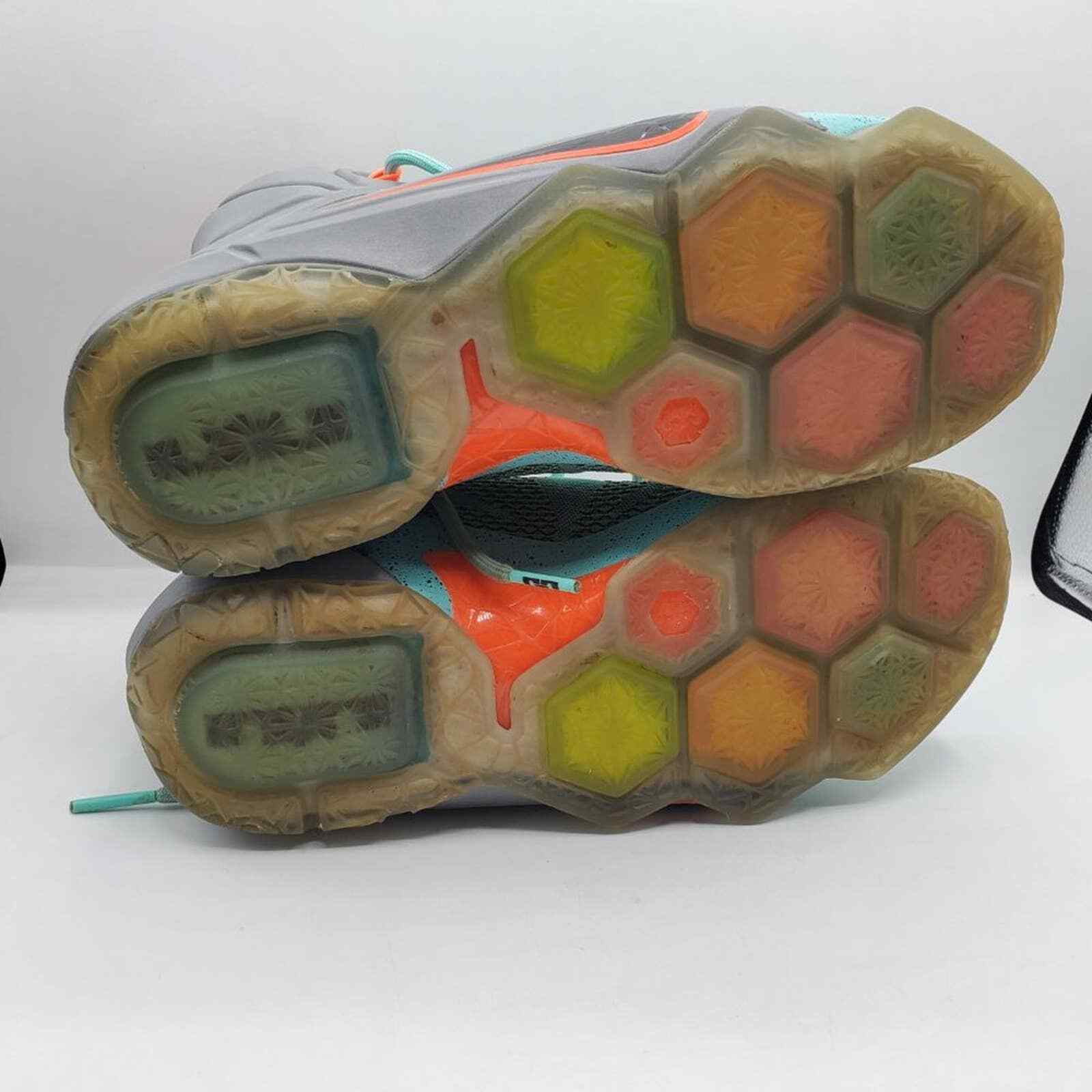 NIKE LEBRON XII HYPER TURQUOISE BASKETBALL SNEAKERS 6… - Gem