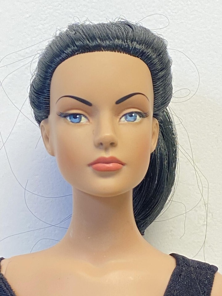 ROBERT TONNER RAVEN SYDNEY DOLL 15.5" | eBay