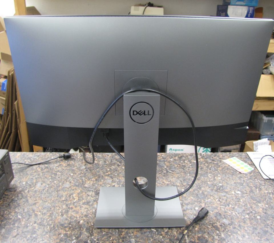 Dell U2720Q 27" LED LCD Monitor HDMI, DP, USB-C 4K USB Wide Screen w ...