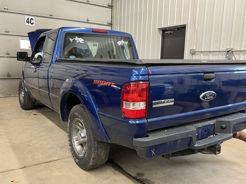 93-11 FORD RANGER REAR HATCH TRUNK DECKLID LIFT GATE VISTA BLUE PAINT ...