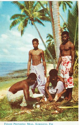 FIJI - Vintage Chrome Postcard "FIJIANS PREPARING MEAL, KOROLEVU" 1959 ...