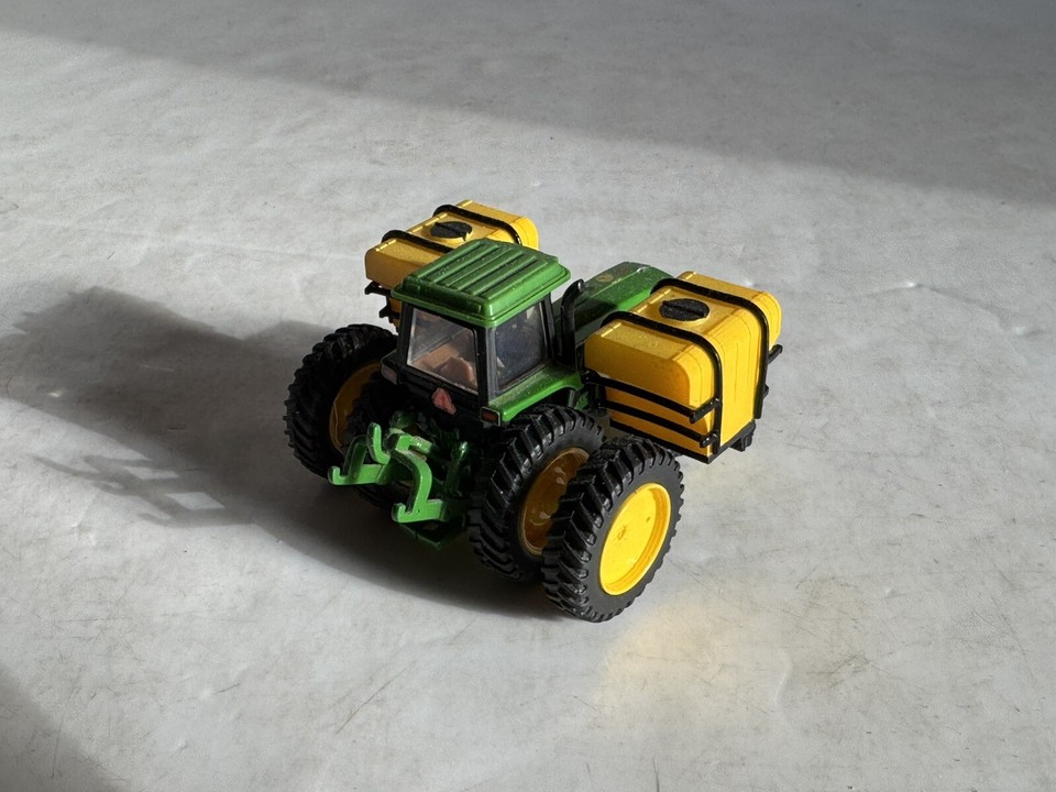 ERTL 1:64 scale John Deere 4960 Tractor w/custom Daul Tires & Mounted ...
