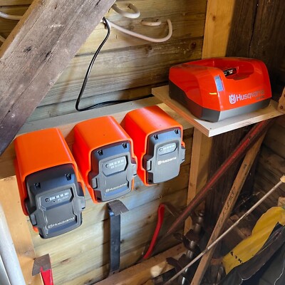 Holder for Husqvarna BLi 300 Battery | Secure Huswvarna Battery Storage ...