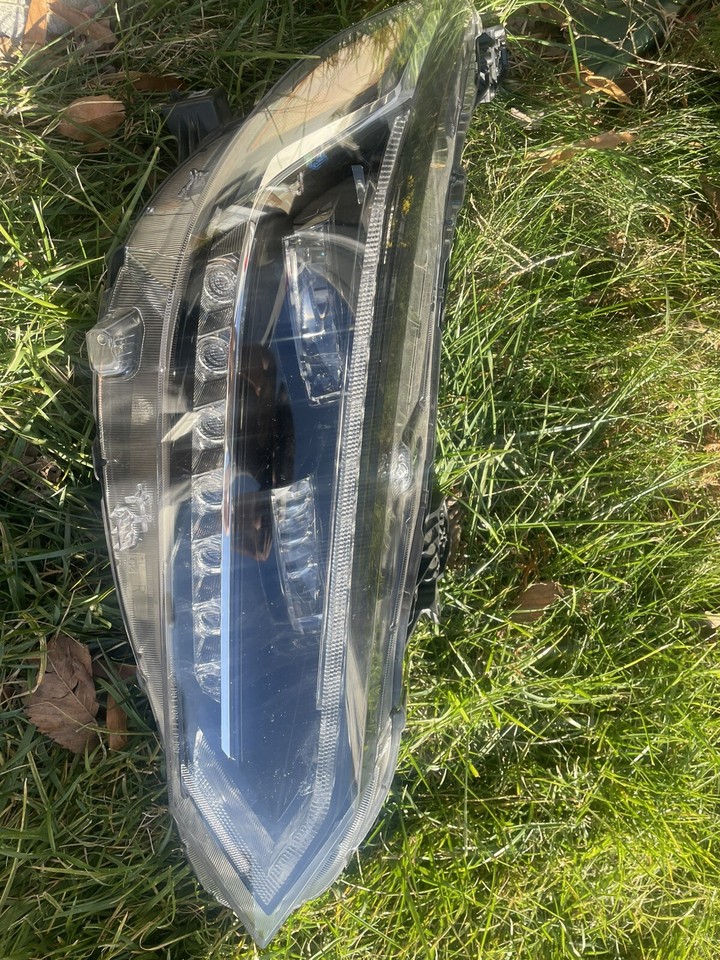 2020 - 2023 NISSAN SENTRA PROJECTOR TYPE LED OEM HEADLIGHT ASSEMBLY ...