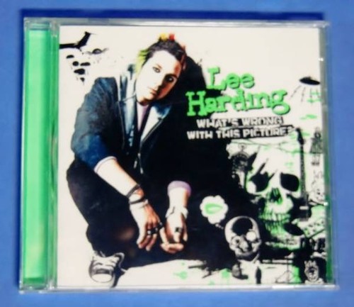 Lee Harding/What's Wrong With This Picture | eBay Australia