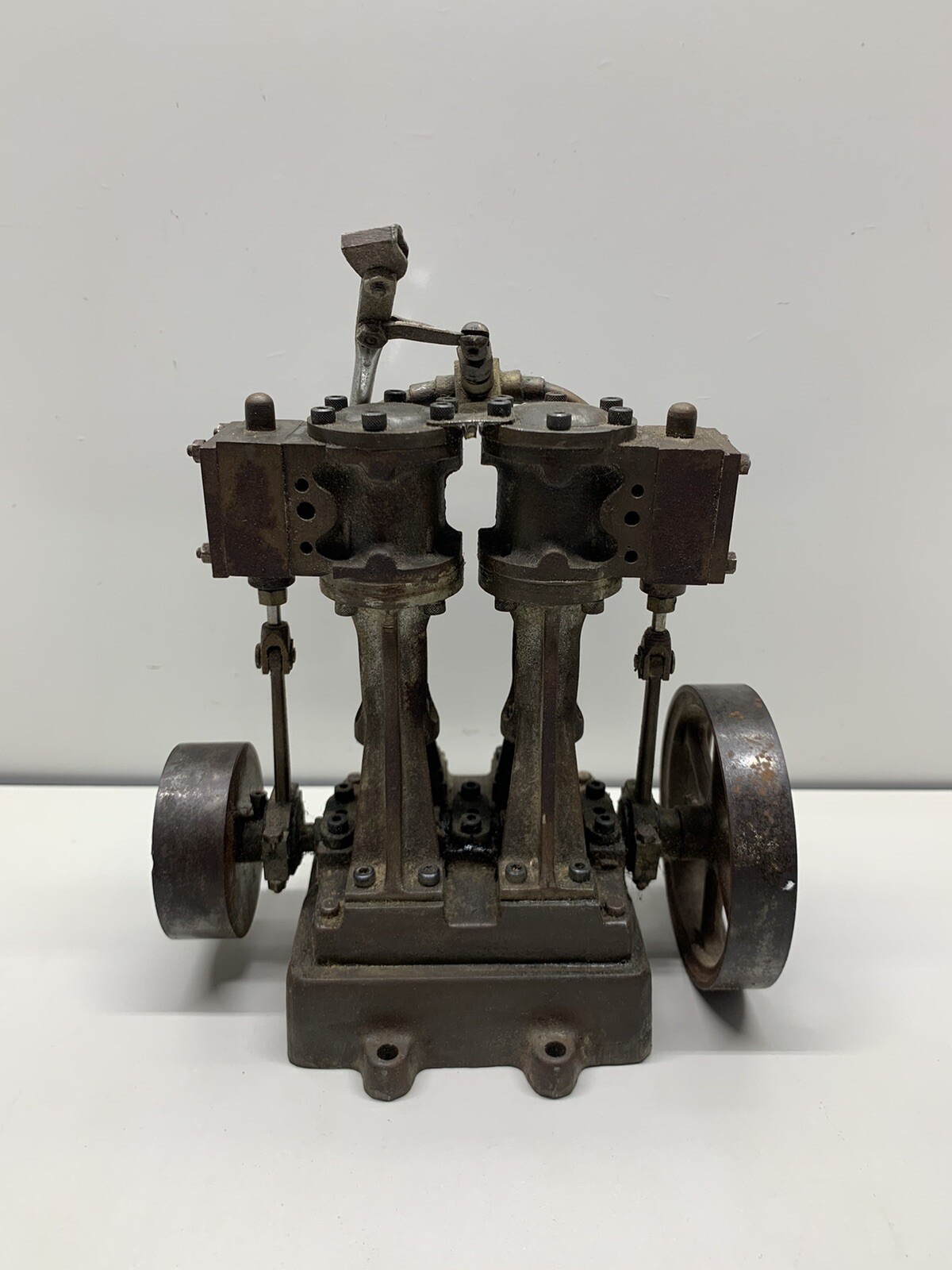 Stuart D10 Vertical Model Steam Engine Hit Miss Toy Magneto Oiler ...