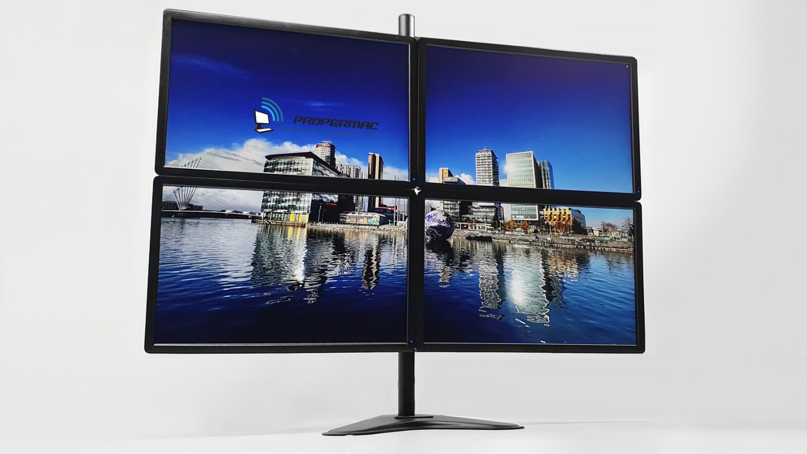 4x 22" Monitors PC Setup Xeon CPU HP Workstation 128 GB Ram 512 GB SSD ...