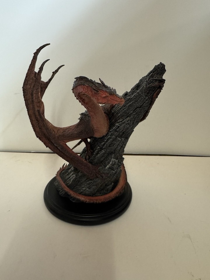 WETA Smaug The Magnificent Miniature Statue. Tip Of Wing Is Broke | eBay