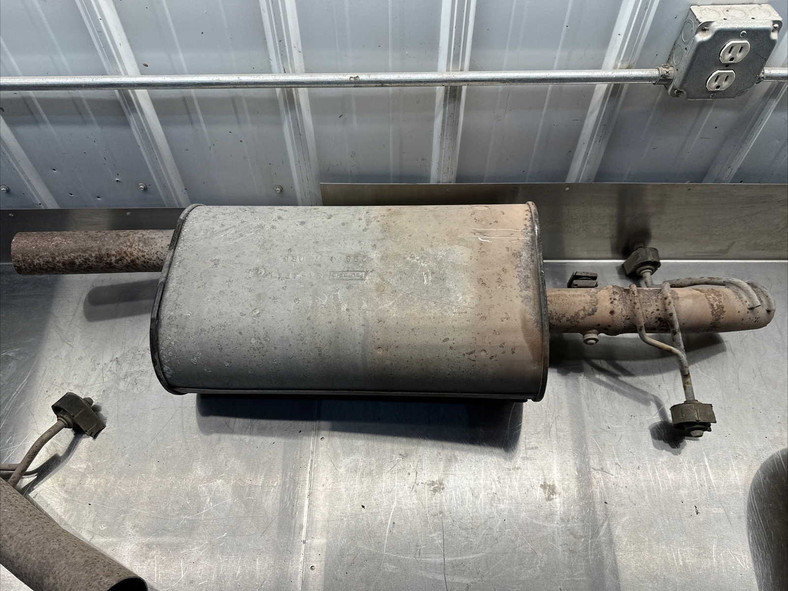 2014-2019 Chevy Silverado GMC Sierra GM OEM Muffler & Exhaust Assembly ...