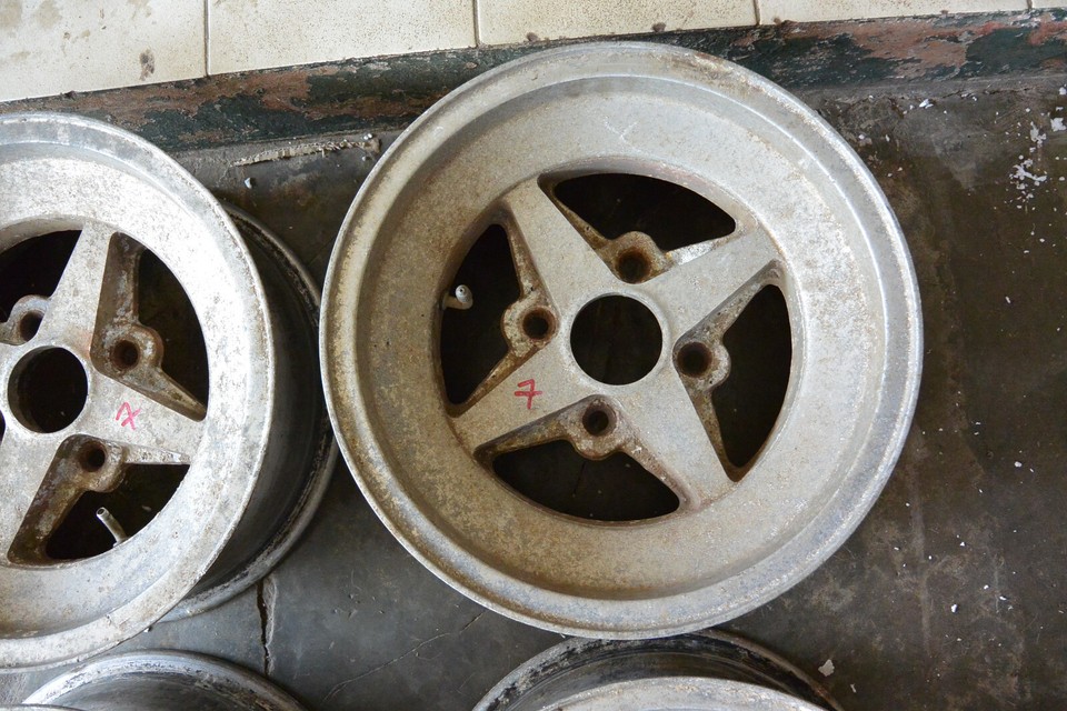 JDM WORK Equip 01 14" rim wheels for ae86 ta22 datsun long champ ke70 ...