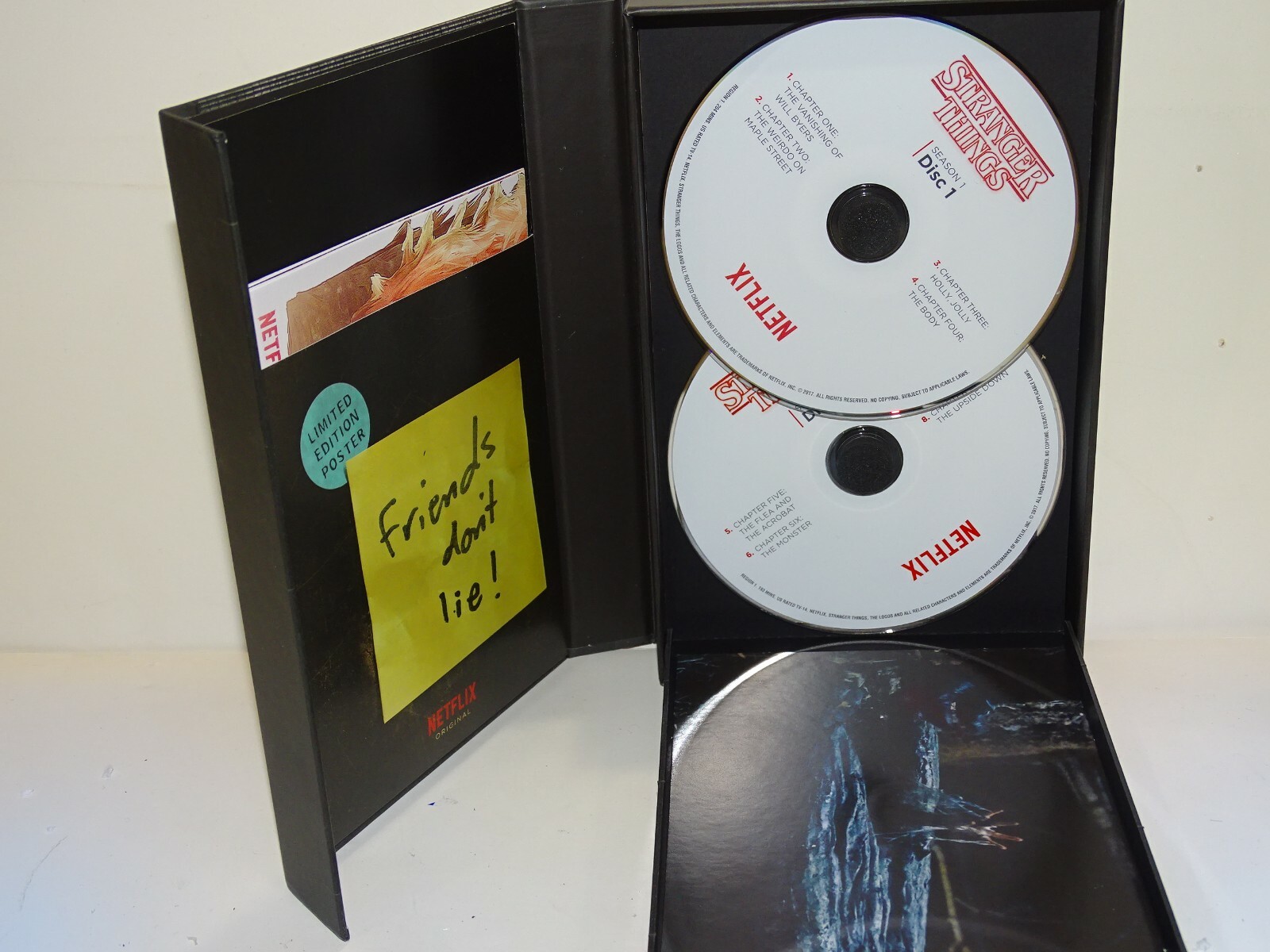 STRANGER THINGS SEASON 1 BLU RAY DVD TARGET EXCLUSIVE VHS PACKING ...