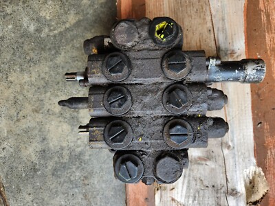 Gehl SL5625 Hydraulic Control Valve | eBay