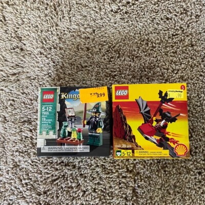 NISB LEGO Fright Knights Flying Machine (2539) & LEGO Kingdoms Wizard ...