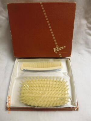 VINTAGE TALISMAN GENTLEMANS 2 PCE HAIR BRUSH SET ORIGINAL BOX BRITISH ...