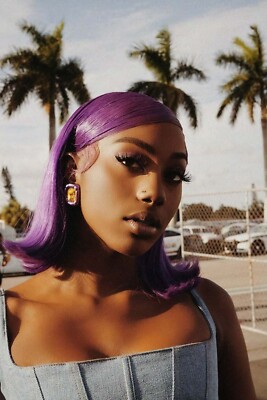 BEAUTIFUL FLO MILLI 11X14 Photo | eBay