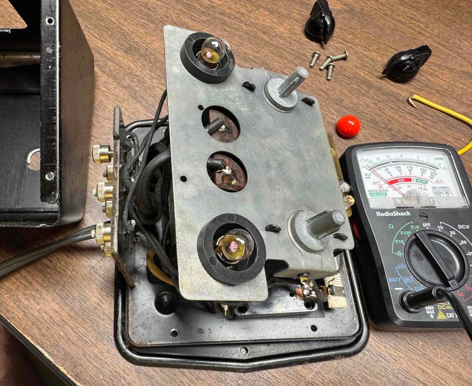 Lionel Type R 110W Trainmaster Transformer w/ Original Box & Slip ...