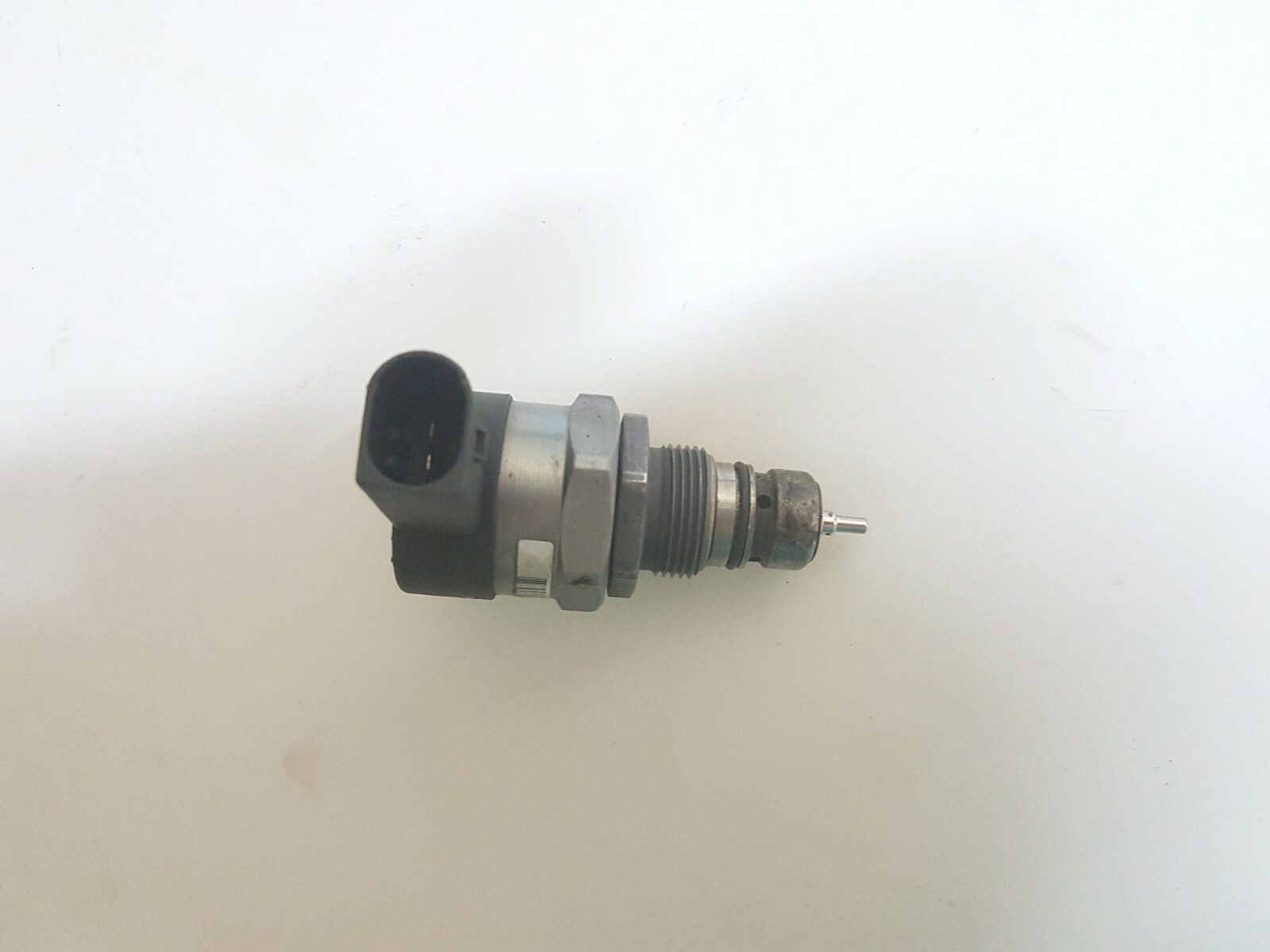 MERCEDES 2.2 Diesel Fuel Rail Pressure Regulator Valve 0281002794 ...