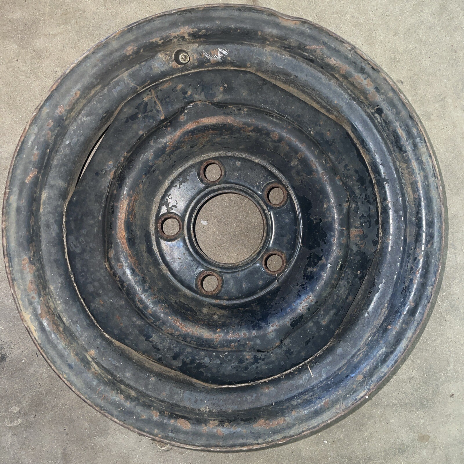 15 inch Chevrolet Steel Wheel 5x5 Lug GM 15x6 | Steel | 5x5 | United States