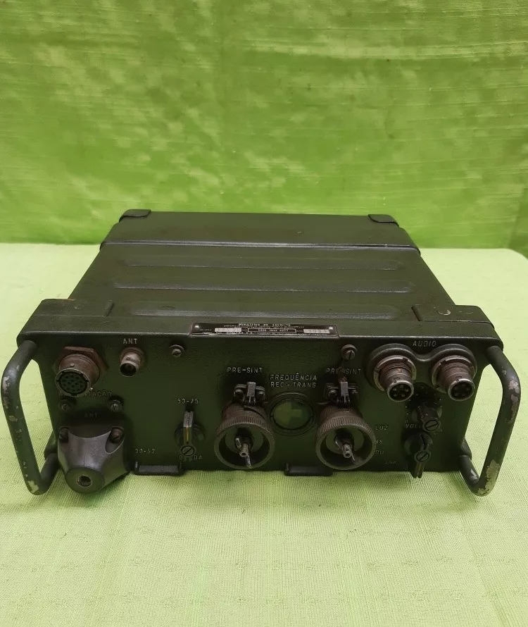 PRC 77 /RC110 Vietnam War Portable Military VHF FM Radio US ARMY | eBay