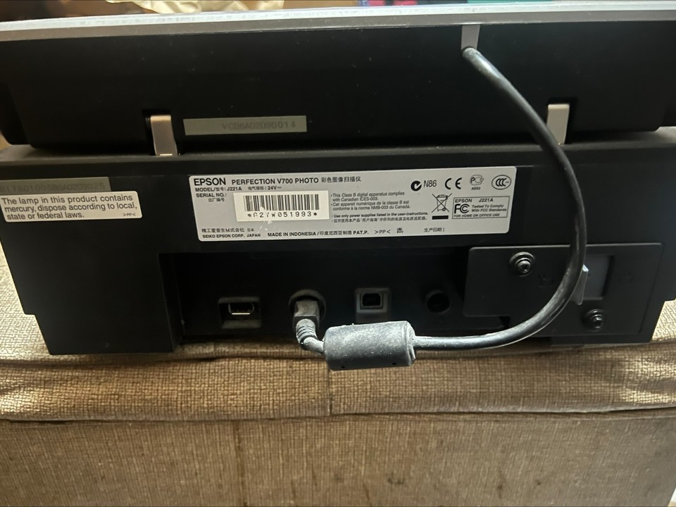 Epson Perfection V700 PHOTO Flatbed Scanner - 30 Day Warranty J221A | eBay