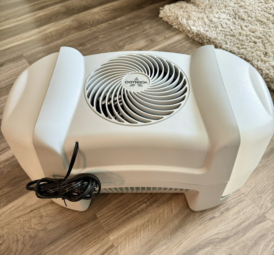 Vornado Evap40 3-Speed Evaporative Humidifier 1000 Sq. w/ Adjustable ...
