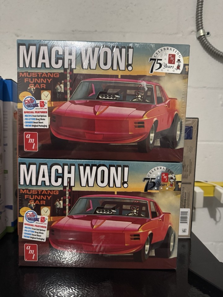 AMT 1970 Ford Mustang Funny Car Mach Won 1/25 Retro Deluxe | eBay